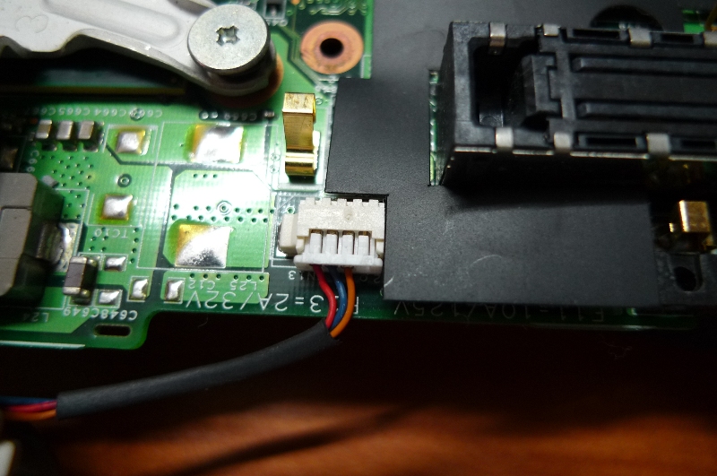 TPHOLIC - 자유게시판 - cpu에 써멀구리스 작업 힘드시죠?..