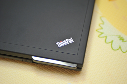 TPHOLIC - 자유게시판 - x201t 개봉기 및 외형 관찰