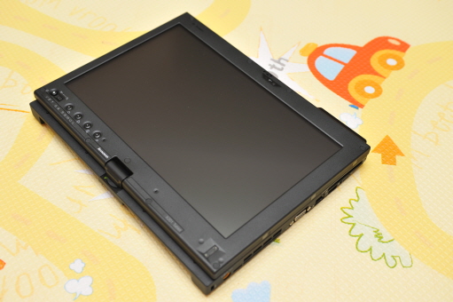 TPHOLIC - 자유게시판 - x201t 개봉기 및 외형 관찰