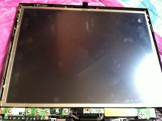TPHOLIC - 유저사용기 - X61t LCD 교체기