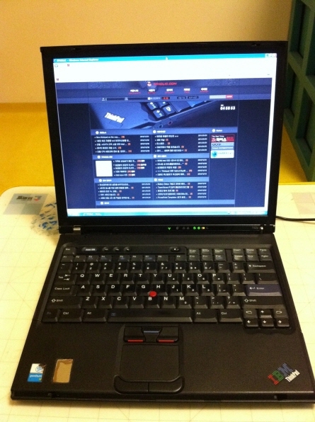 TPHOLIC - 유저사용기 - T42p 와 X201s 사용기 및 비교기