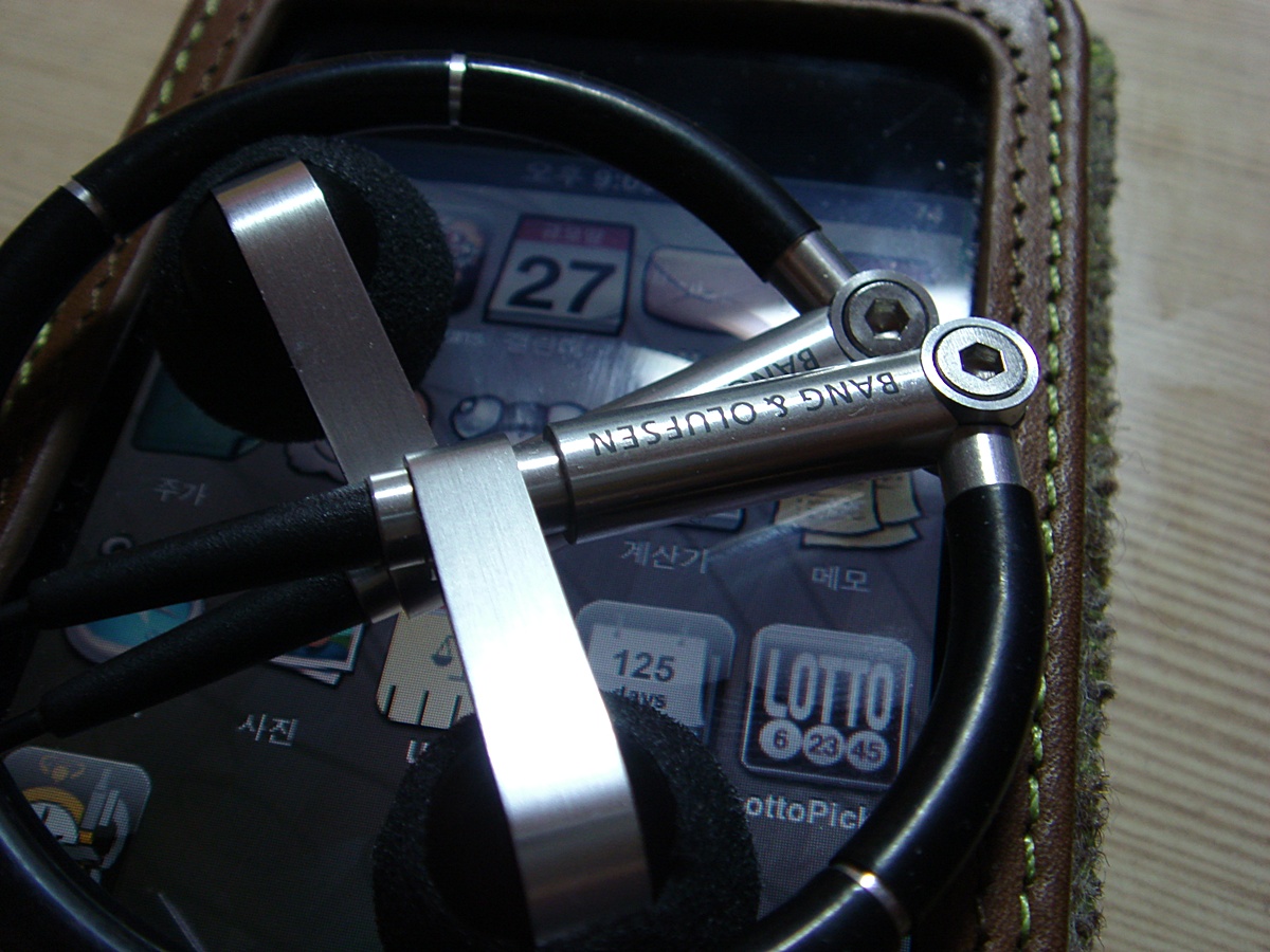 TPHOLIC - 유저Think갤러리 - 말도 많고 탈도 많은 B&O A8입니다