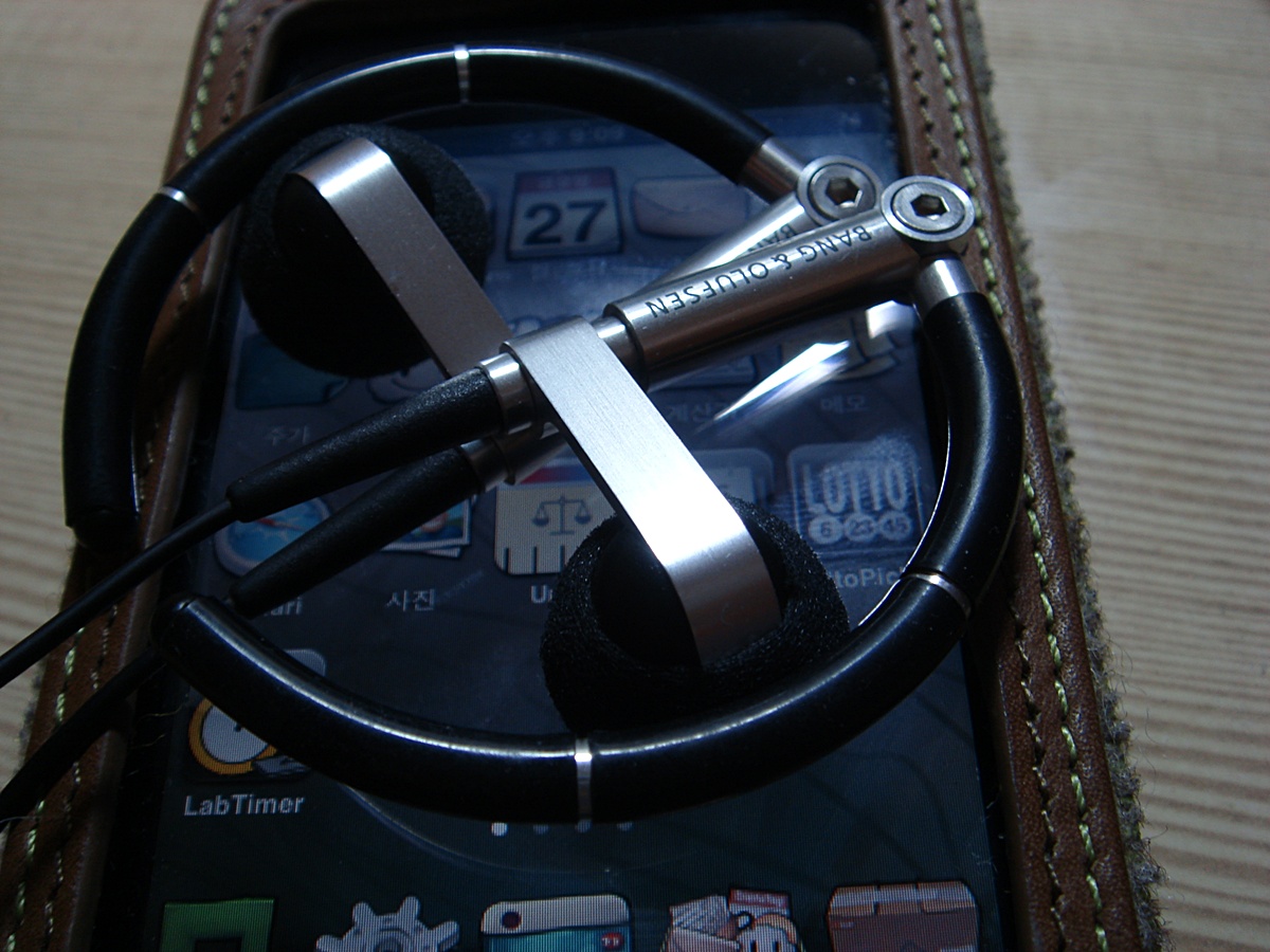 TPHOLIC - 유저Think갤러리 - 말도 많고 탈도 많은 B&O A8입니다