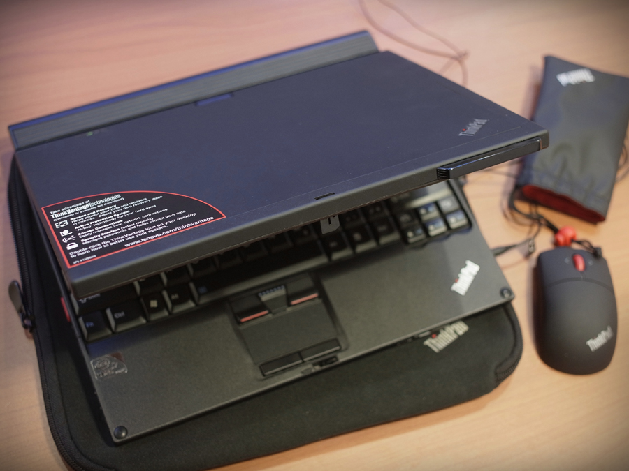 TPHOLIC - 유저Think갤러리 - X201T outdoor